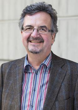 Prof. Dr. Thomas Risse • Welcome • Department of Political and Social ...