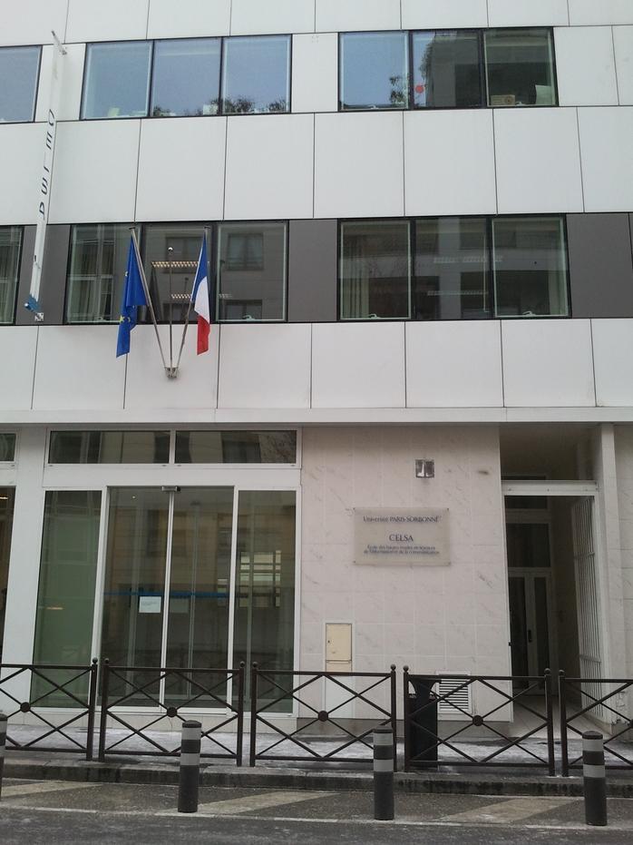 Université Paris-Sorbonne (Paris IV) • Institut für Publizistik- und ...