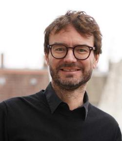 Prof. Dr. Thomas Rixen • Schwerpunkt Internationale und Vergleichende ...